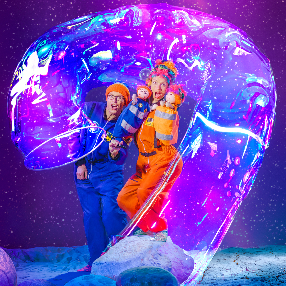 Bubble Show in Space | Visit Perth