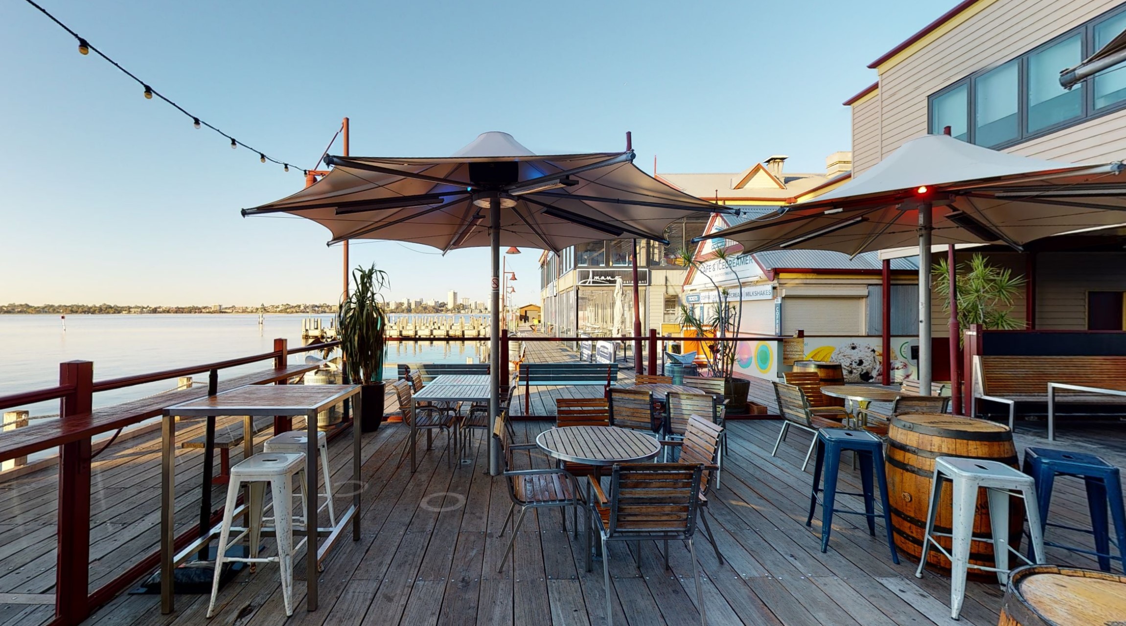 Mondays aren't boring in the City of Perth | Visit Perth